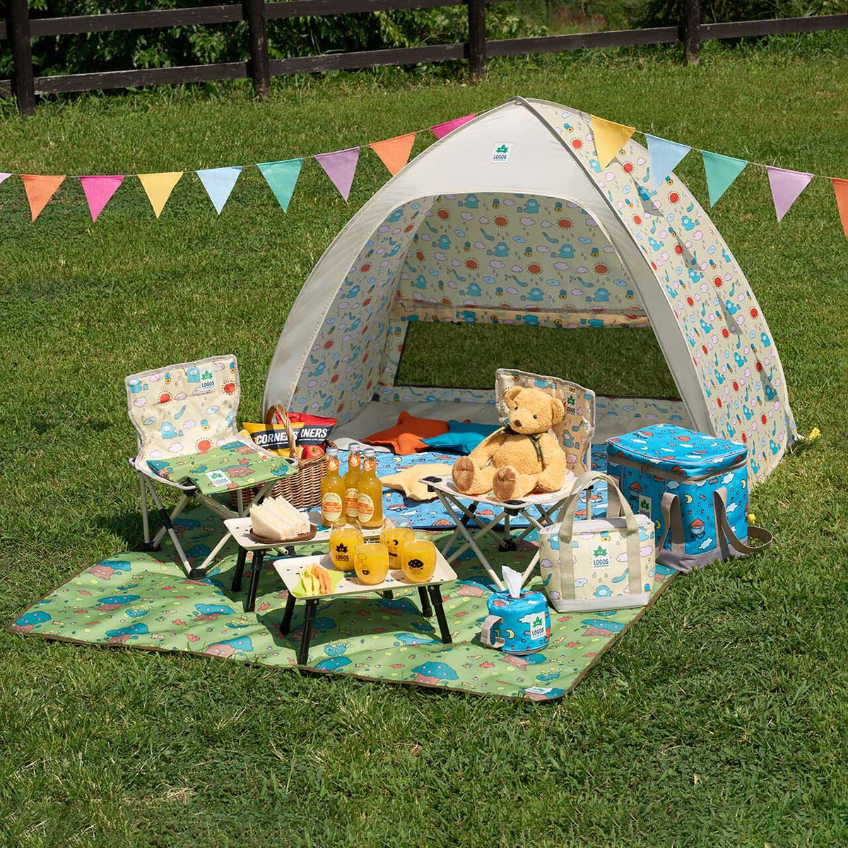 CAMPING AND TRAVEL GEAR – Outside Store MY